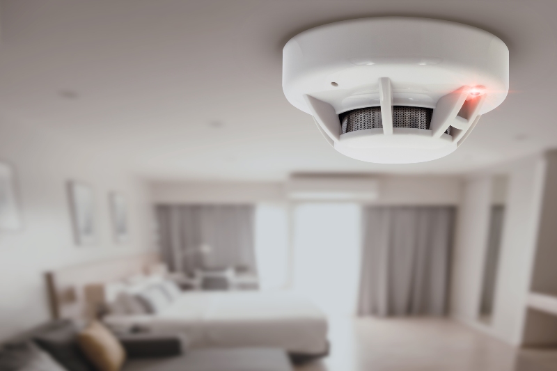Fixing A Smoke Detector Alarm In Vancouver Bc