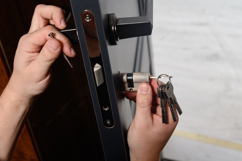 Tips on Selecting the Best Locksmith for Your Needs